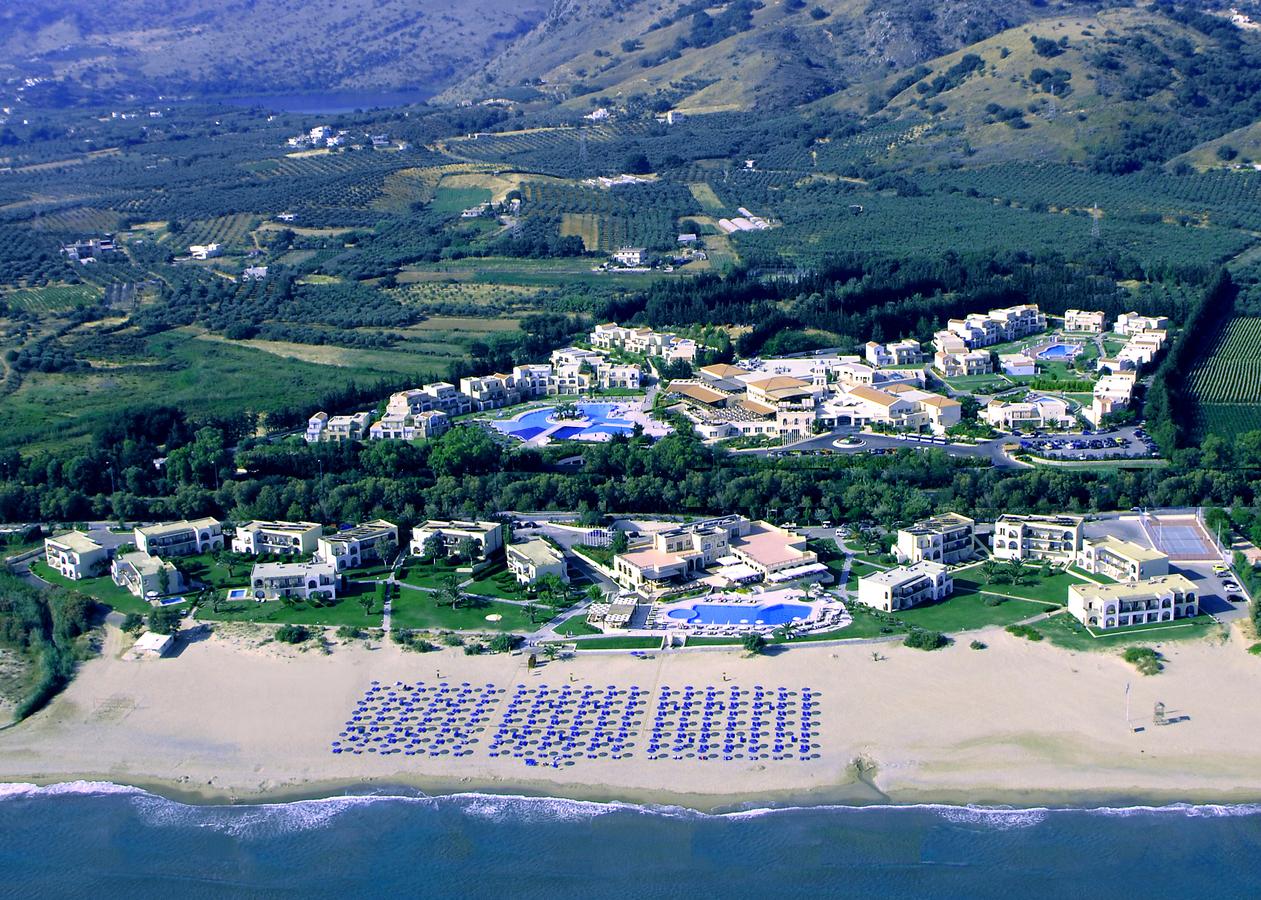 Pilot Beach Resort - Liakos Architecture
